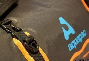 Aquapac Upano 70L | ダッフルバッグ | Varuste.net 日本語